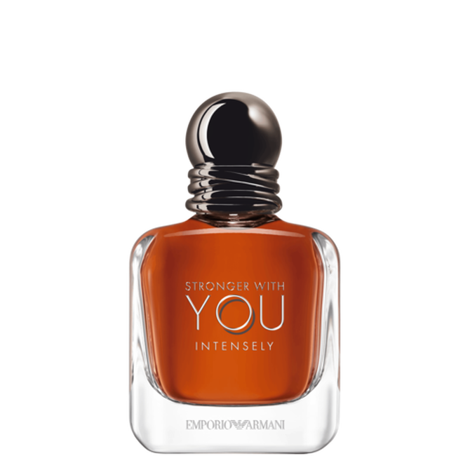 Découvrez la collection Stronger With You | Armani beauty